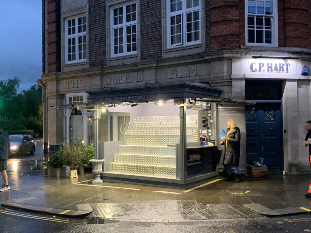 TRADITIONAL KIOSK - Capital Kiosk